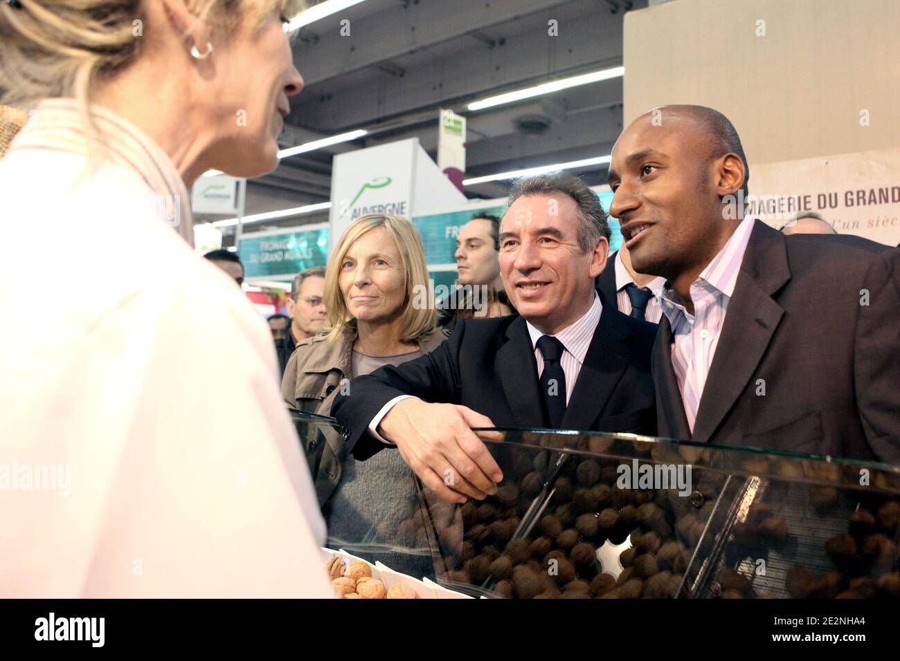 Francois Bayrou, Marielle de Sarnez und Alain Dolium besuchen die ...