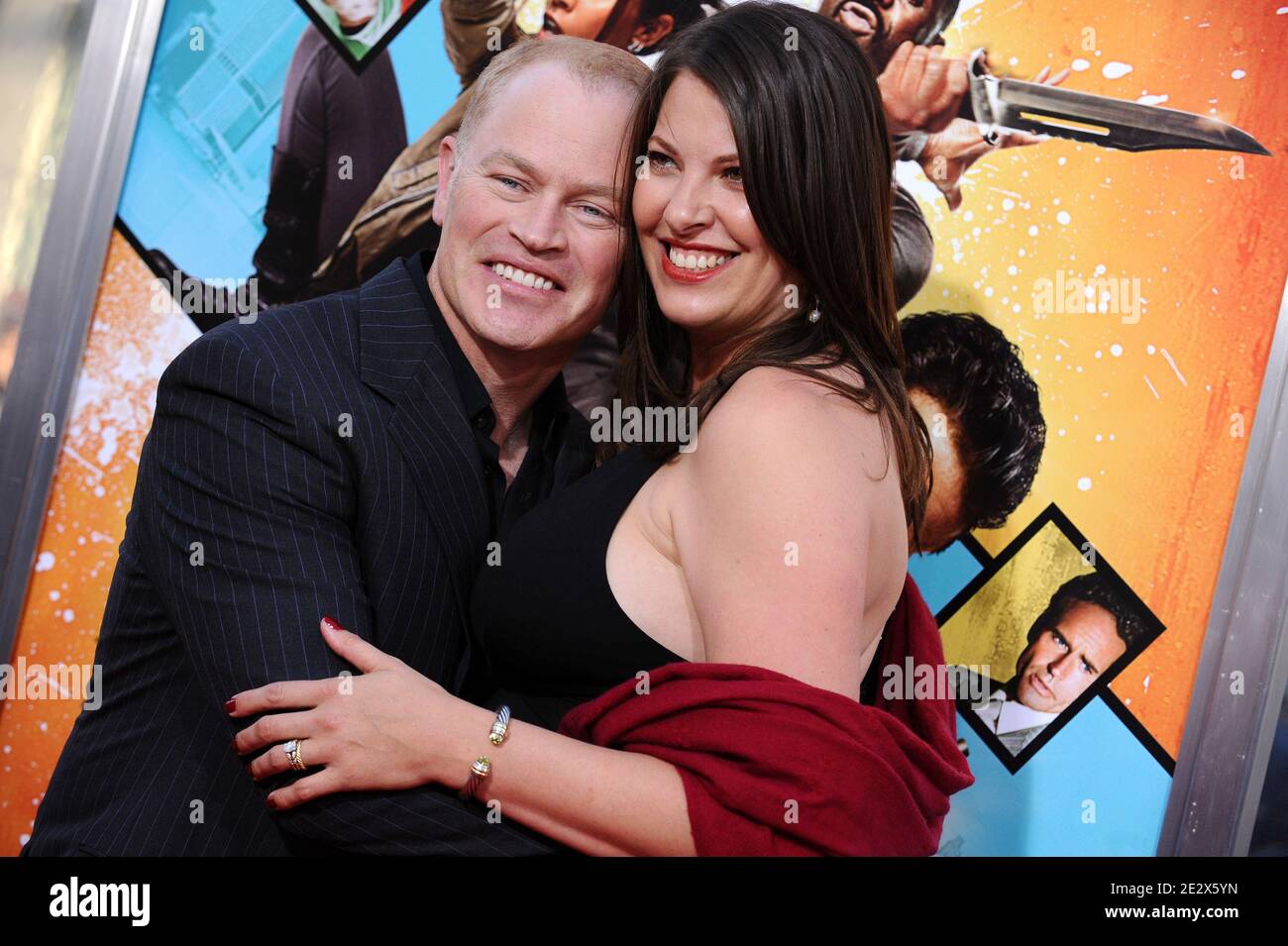 Neal McDonough und seine Frau Ruve Robertson nehmen an der Premiere von ...