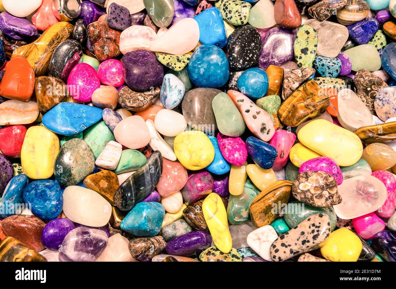 Natürliche edelsteine -Fotos und -Bildmaterial in hoher Auflösung – Alamy