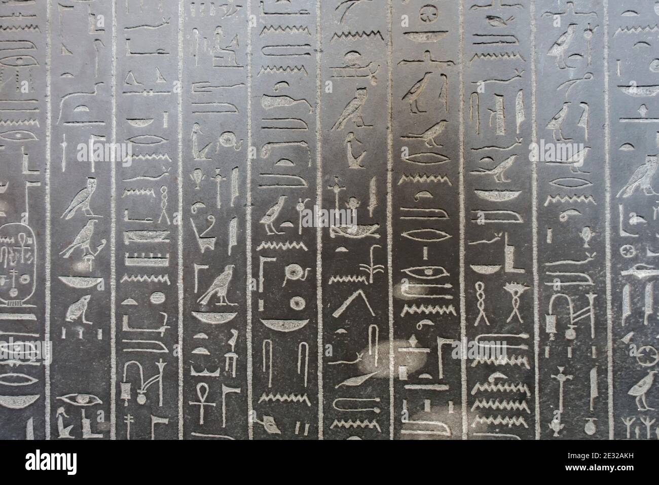 Egyptian hieroglyphics -Fotos und -Bildmaterial in hoher Auflösung – Alamy