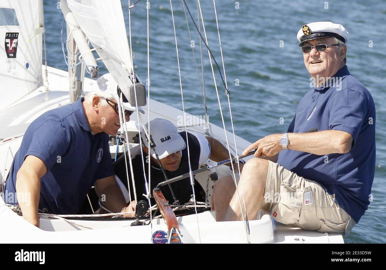 EXKLUSIV. Prinz Consort Henrik von Dänemark nimmt am Royal Dragon ...