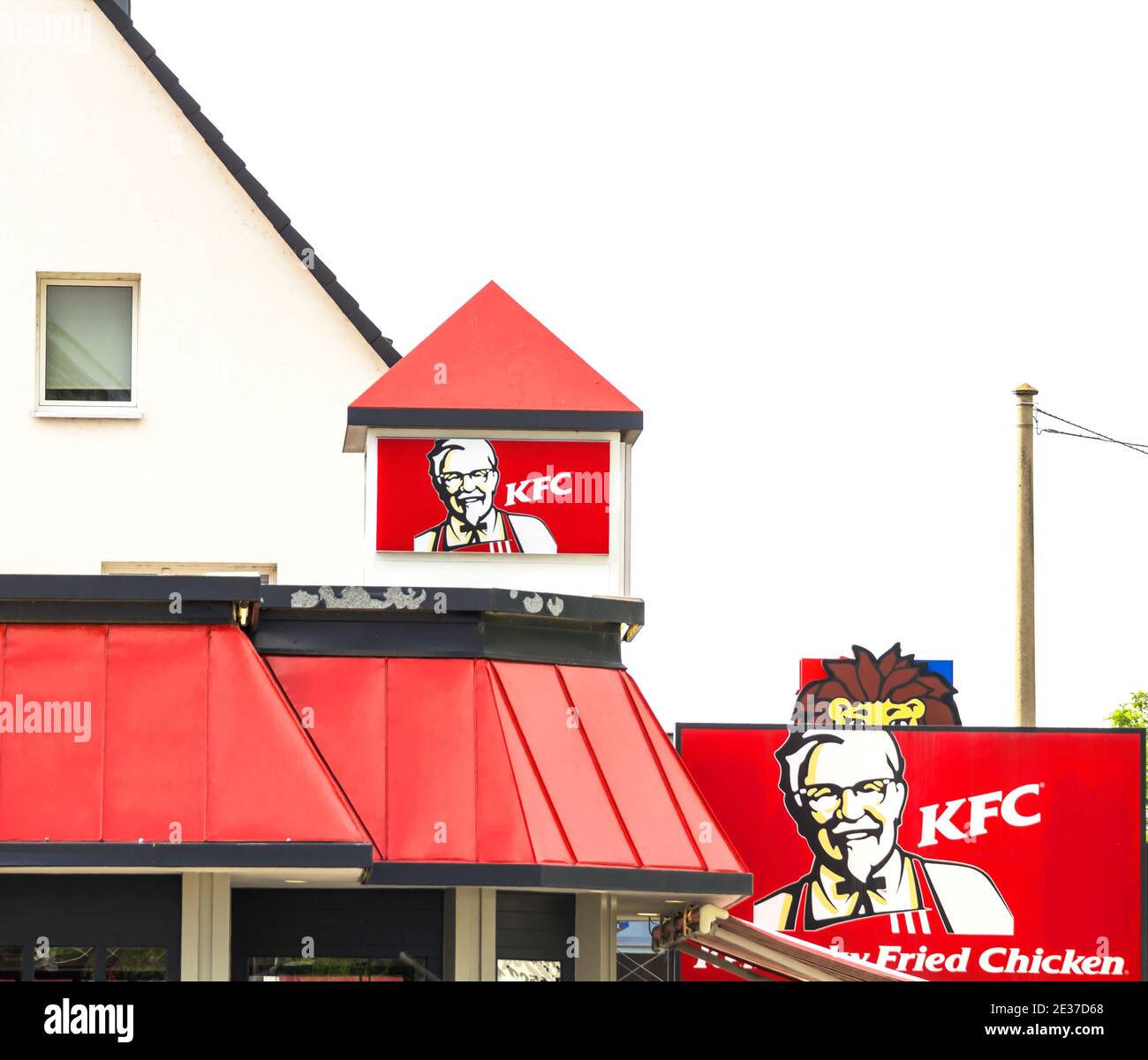 Furth, Germany : Logo KFC Fried Chicken Food & Beverage KFC ist ein ...