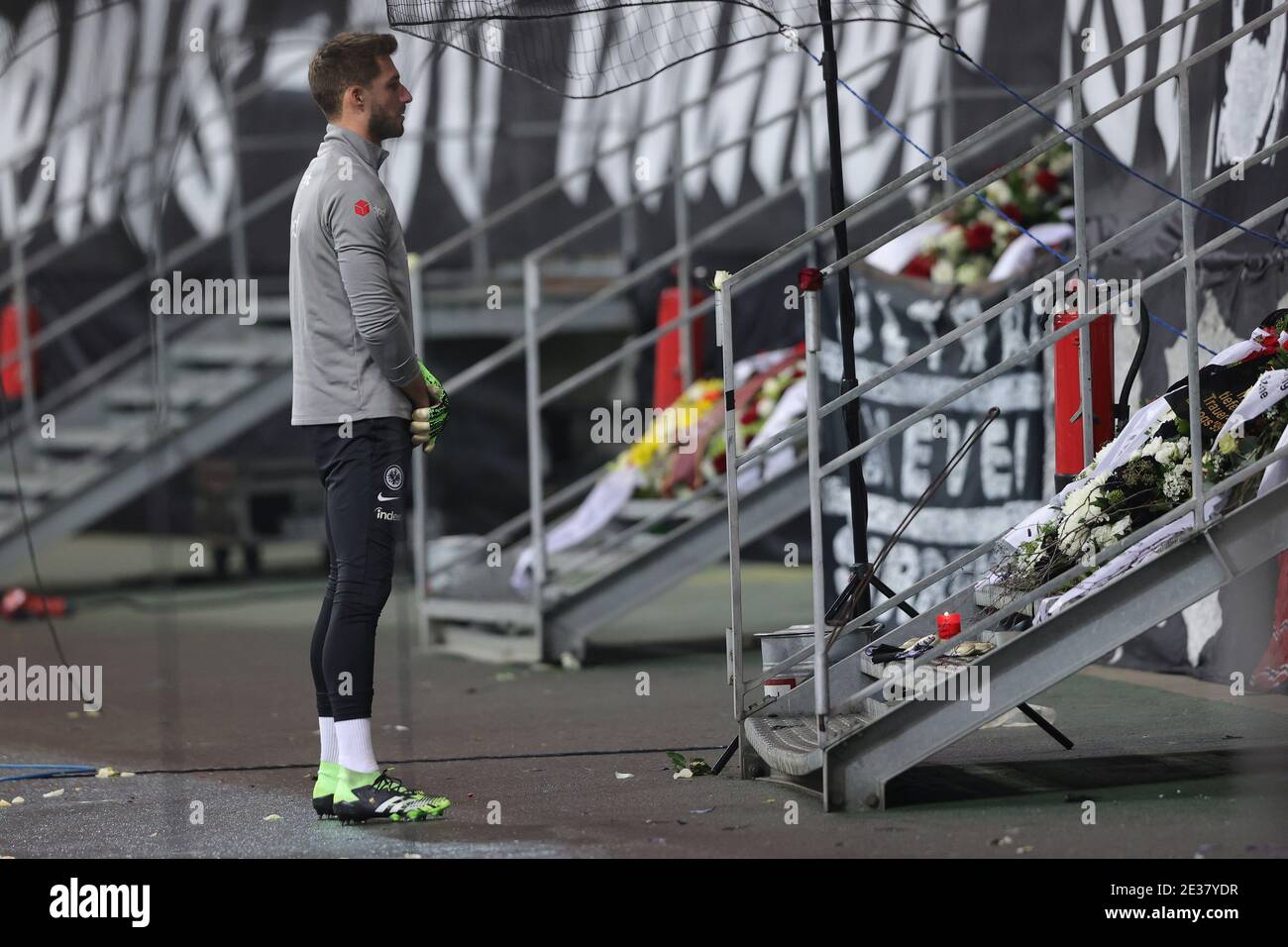 Frankfurt, Deutschland. 17. Jan 2021. firo: 17.01.2021, Fuvuball ...