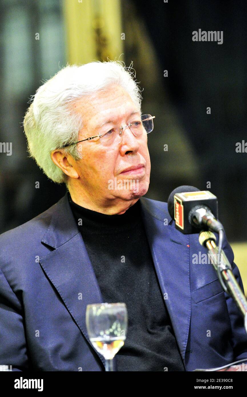 Andre soulier -Fotos und -Bildmaterial in hoher Auflösung – Alamy