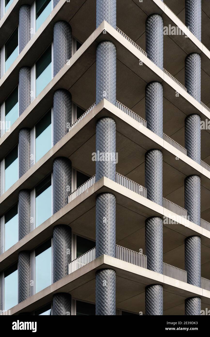 Das Gridiron Building, 1 Pancras Square, King's Cross Stockfotografie ...