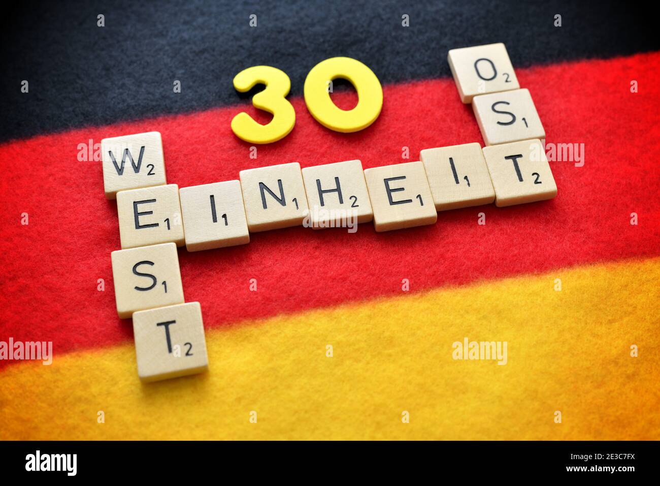 Ddr schriftzug Stockfotos und -bilder Kaufen - Seite 2 - Alamy