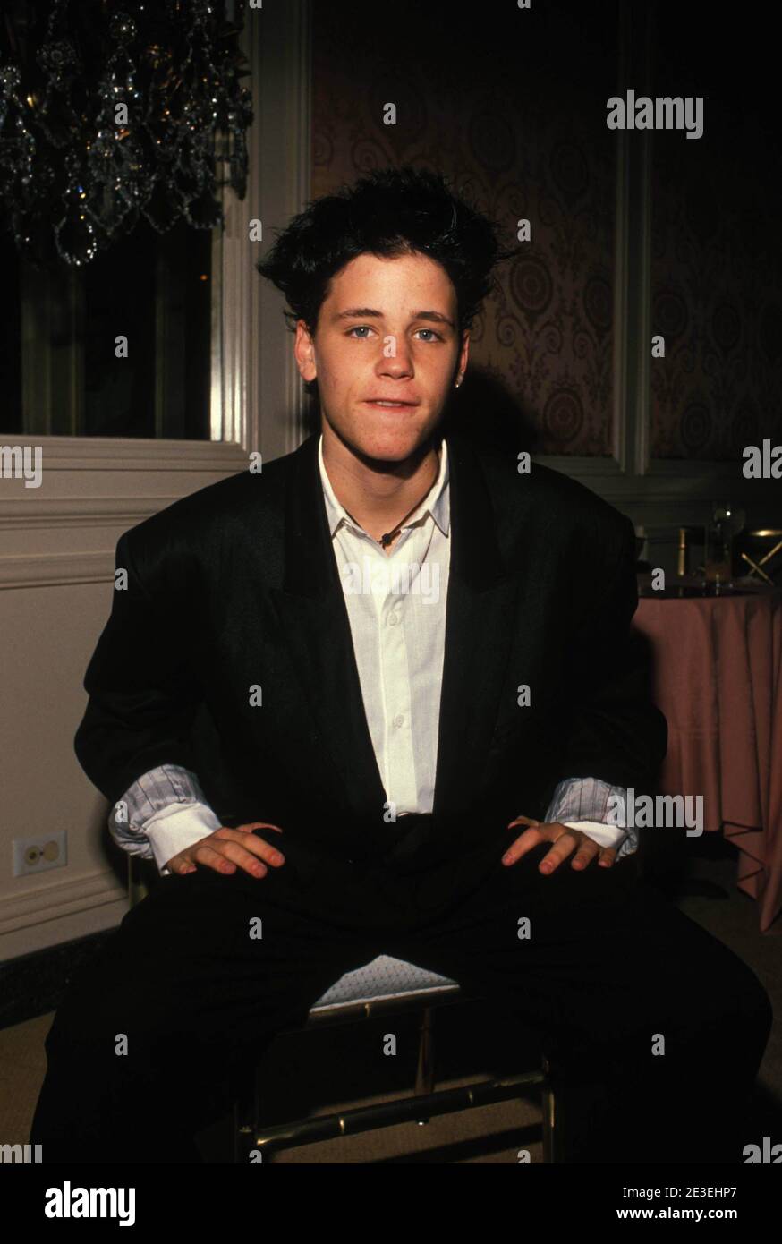 Corey haim 1988 -Fotos und -Bildmaterial in hoher Auflösung – Alamy