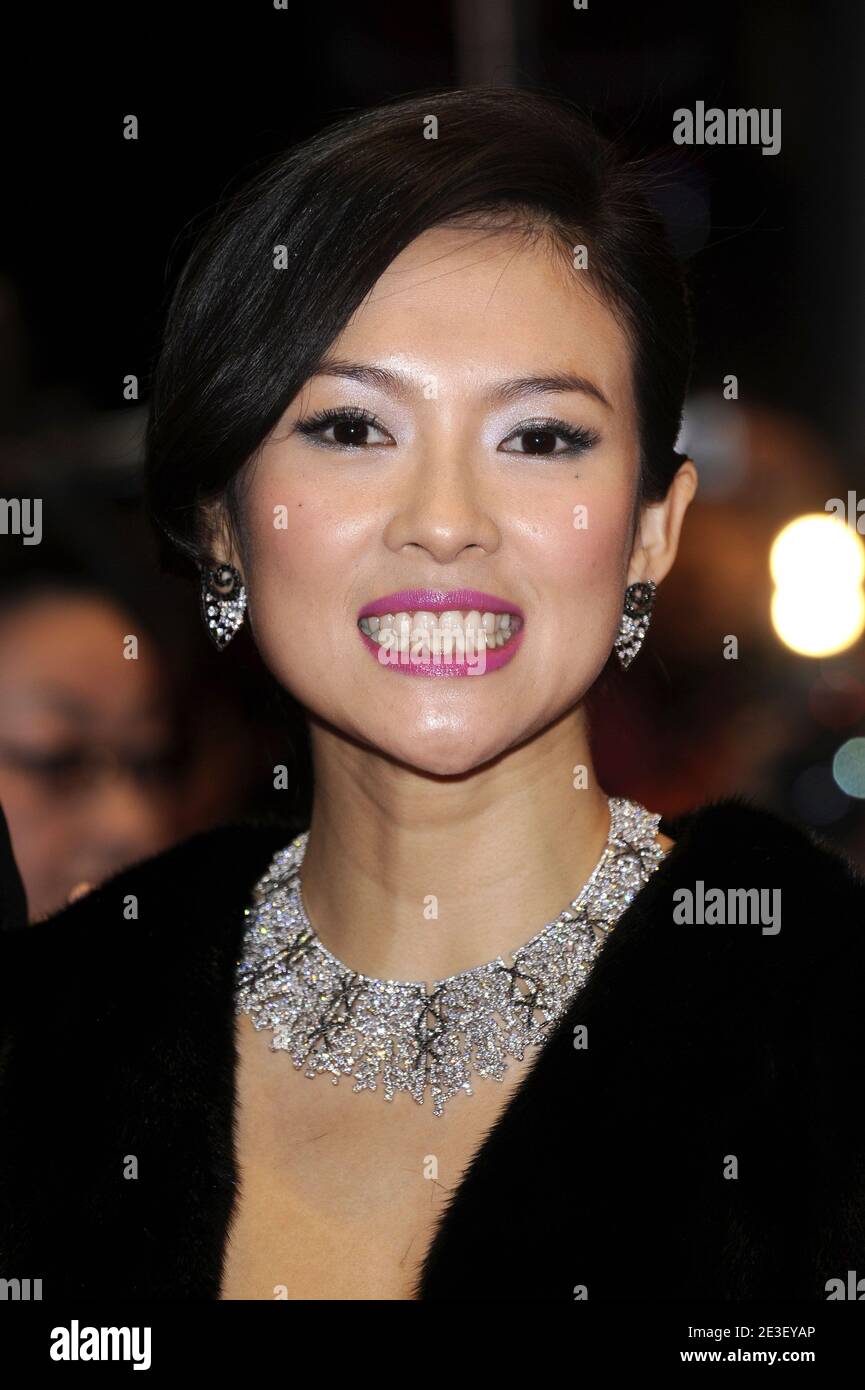 Die Schauspielerin Zhang Ziyi besucht die Premiere von 'Forever ...