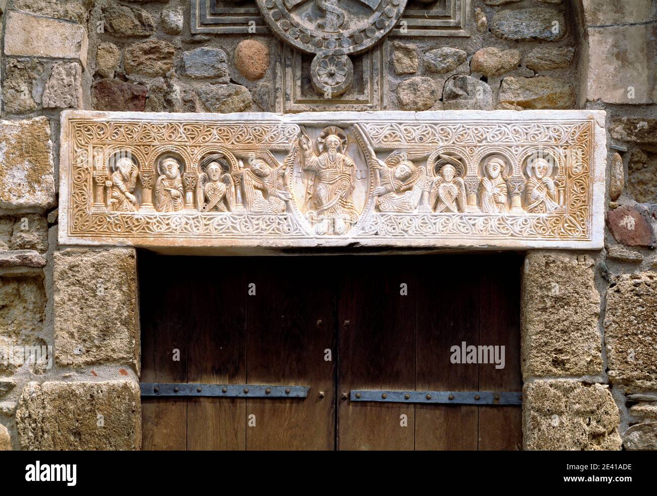 Figuren tympanon Stockfotos und -bilder Kaufen - Alamy