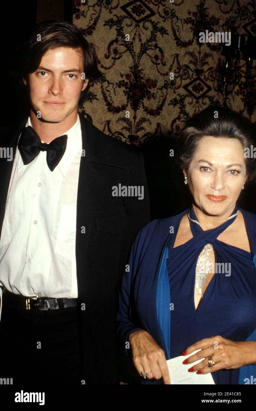 Yvonne De Carlo und Sohn Bruce Morgan 1979 Quelle: Ralph Dominguez ...