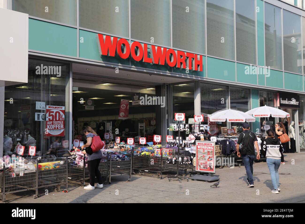 Woolworth germany -Fotos und -Bildmaterial in hoher Auflösung – Alamy