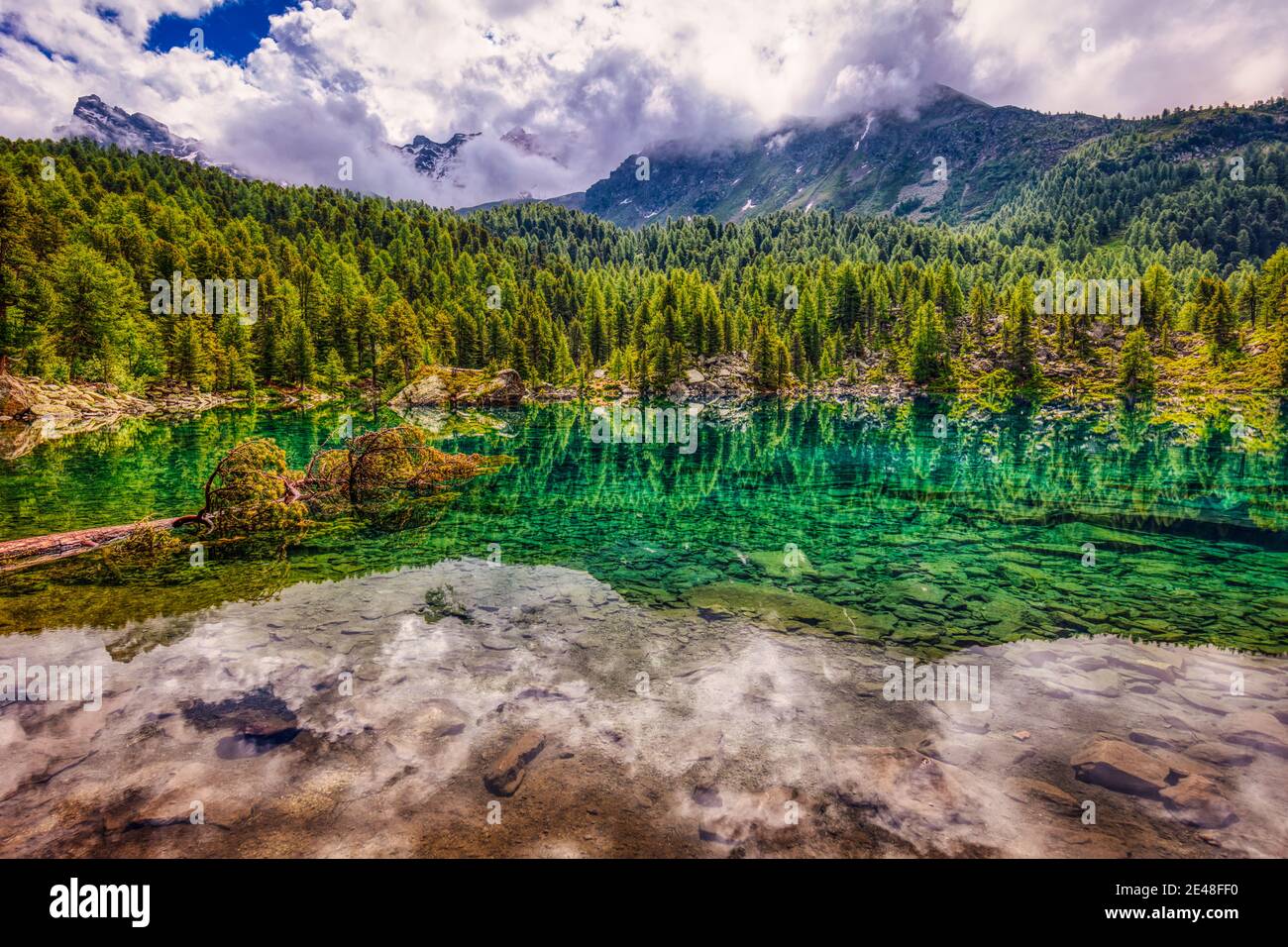 Lake Saoseo Stockfotos und -bilder Kaufen - Alamy