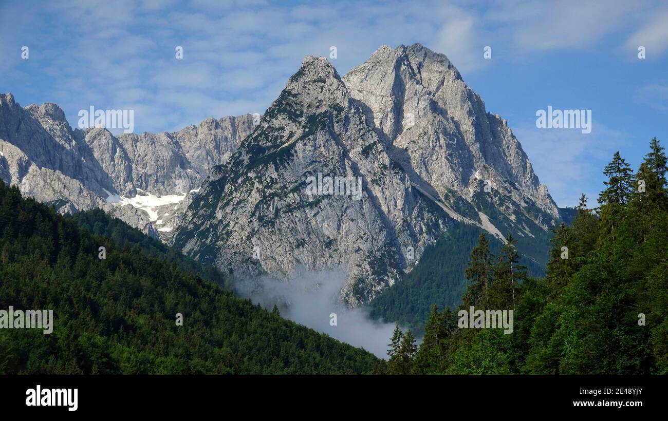 Kleiner und großer Waxenstein, Garmisch-Partenkirchen, Oberbayern ...