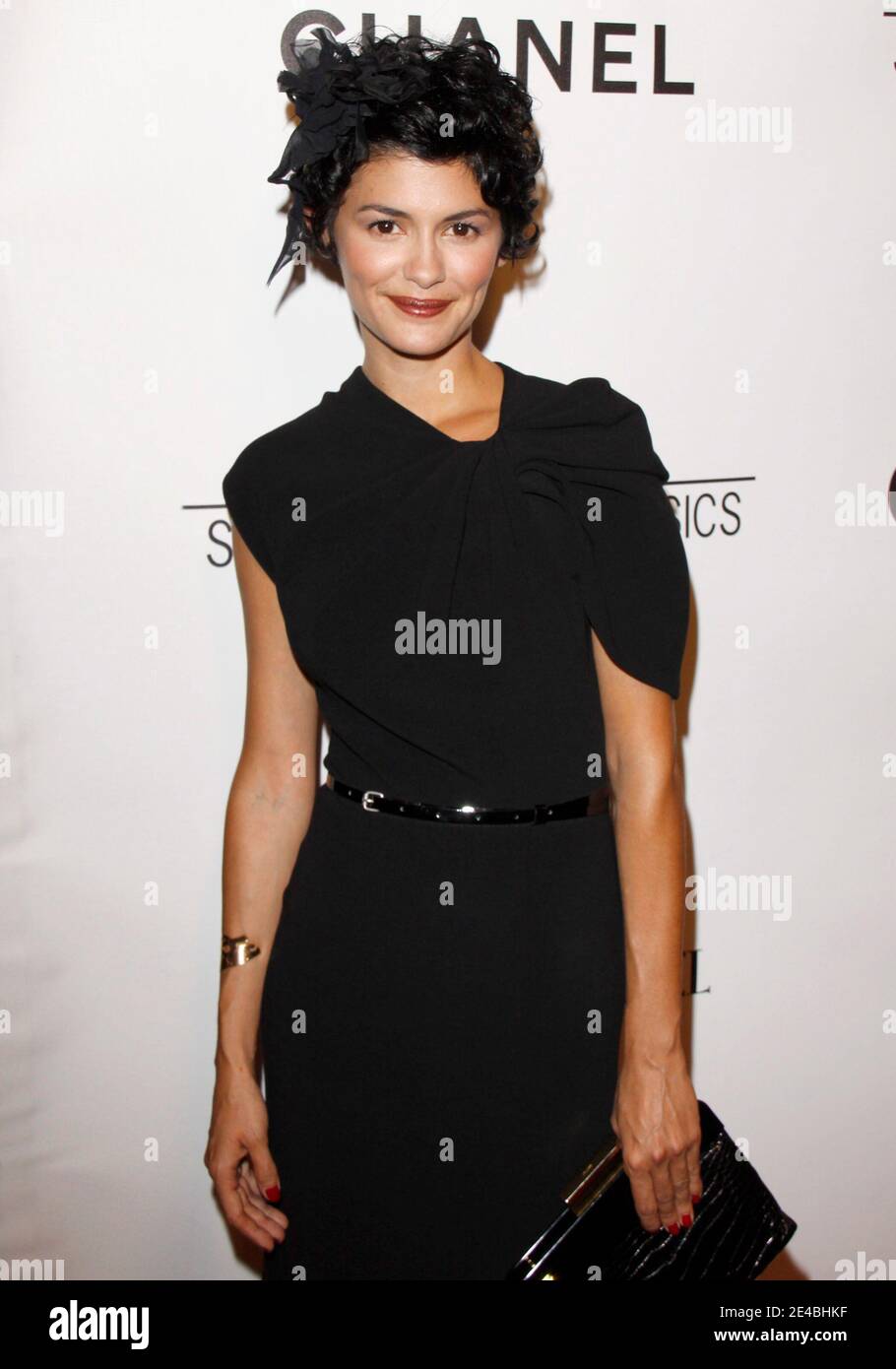 Audrey Tautou Chanel Stockfotos und -bilder Kaufen - Alamy