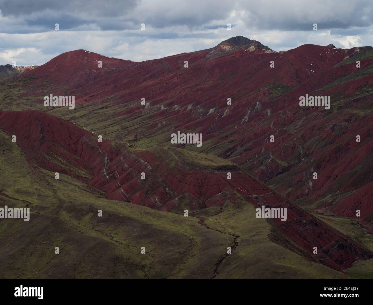 Cordillera del arcoiris -Fotos und -Bildmaterial in hoher Auflösung – Alamy