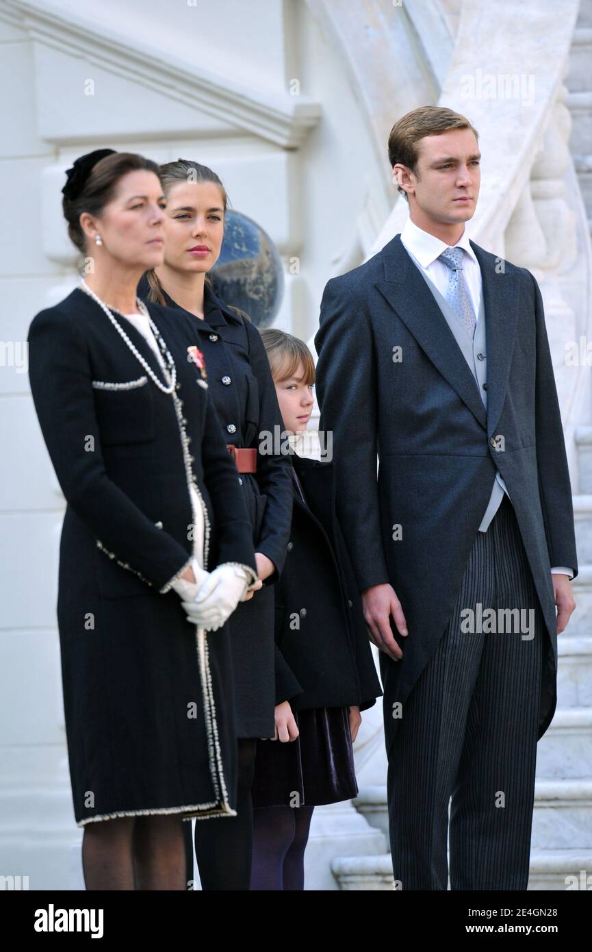 Prinzessin caroline und prinzessin alexandra von monaco -Fotos und ...