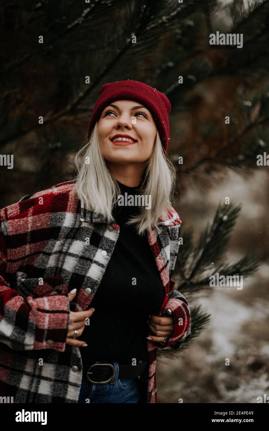 Trendige Person Stockfotos und -bilder Kaufen - Alamy
