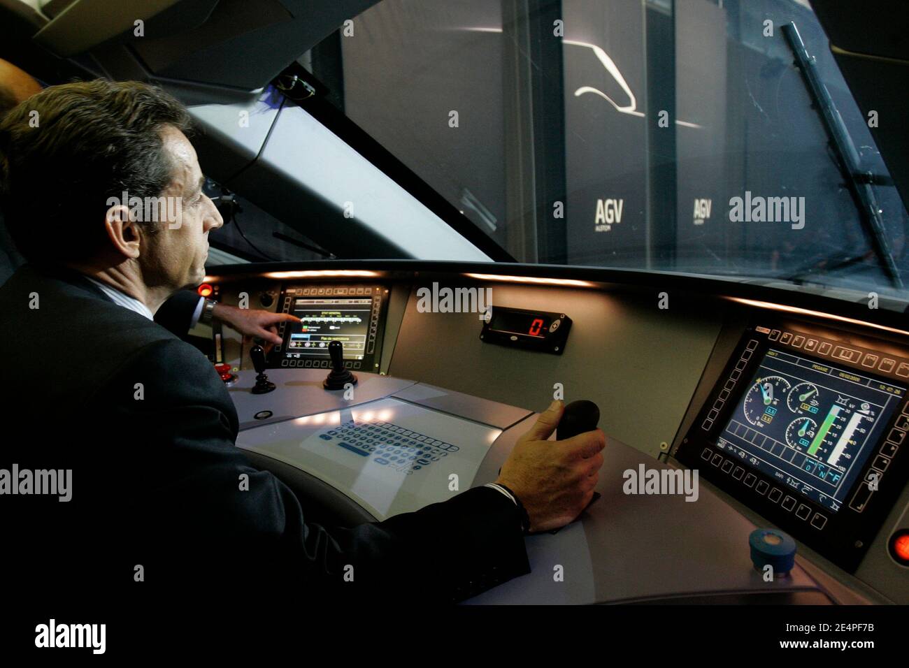 High speed train agv tgv alstom -Fotos und -Bildmaterial in hoher ...