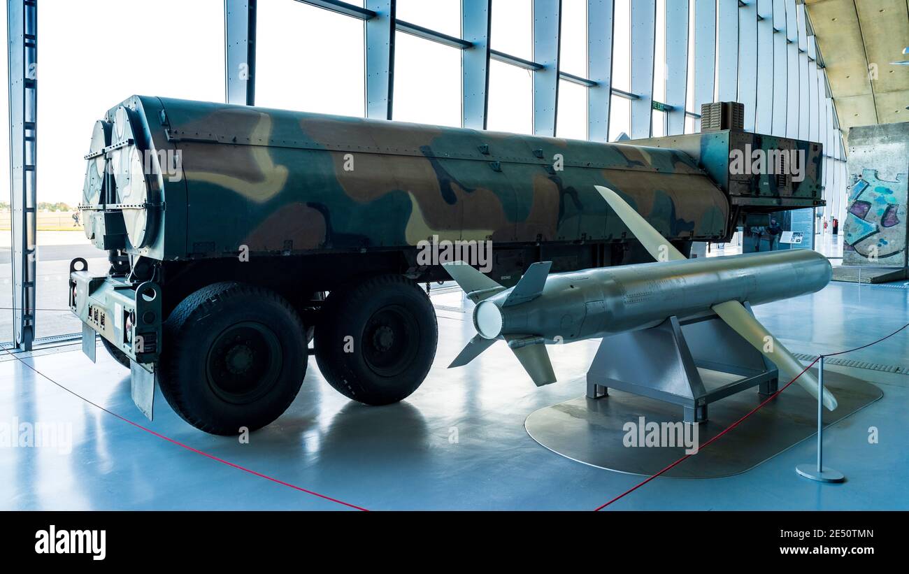 General dynamics -Fotos und -Bildmaterial in hoher Auflösung – Alamy