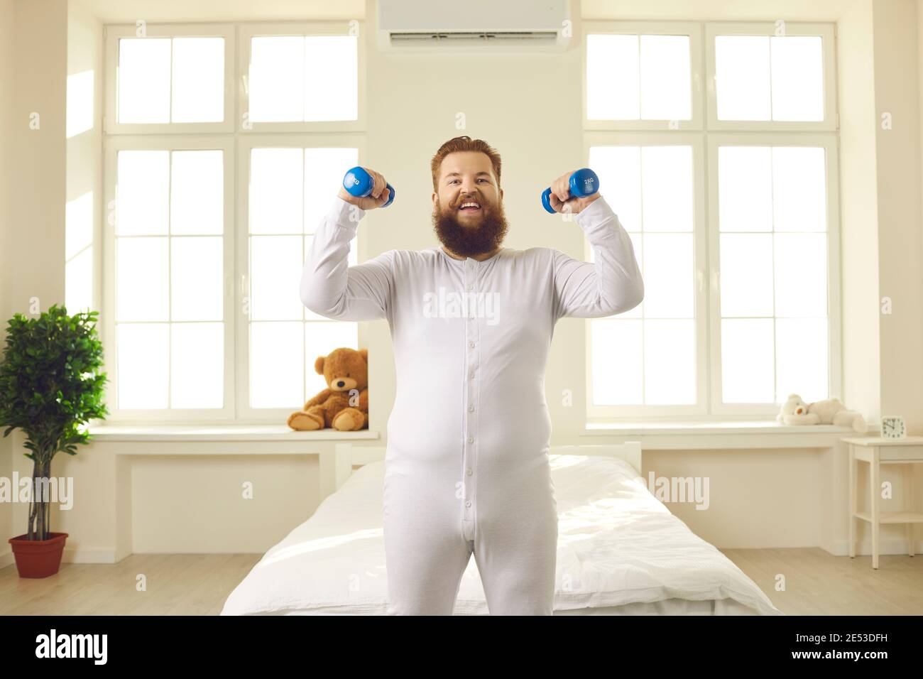 Dicker junger mann -Fotos und -Bildmaterial in hoher Auflösung – Alamy