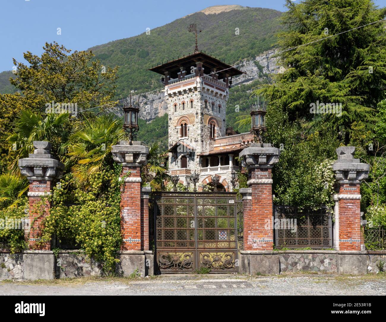 Villa im jugendstil -Fotos und -Bildmaterial in hoher Auflösung – Alamy