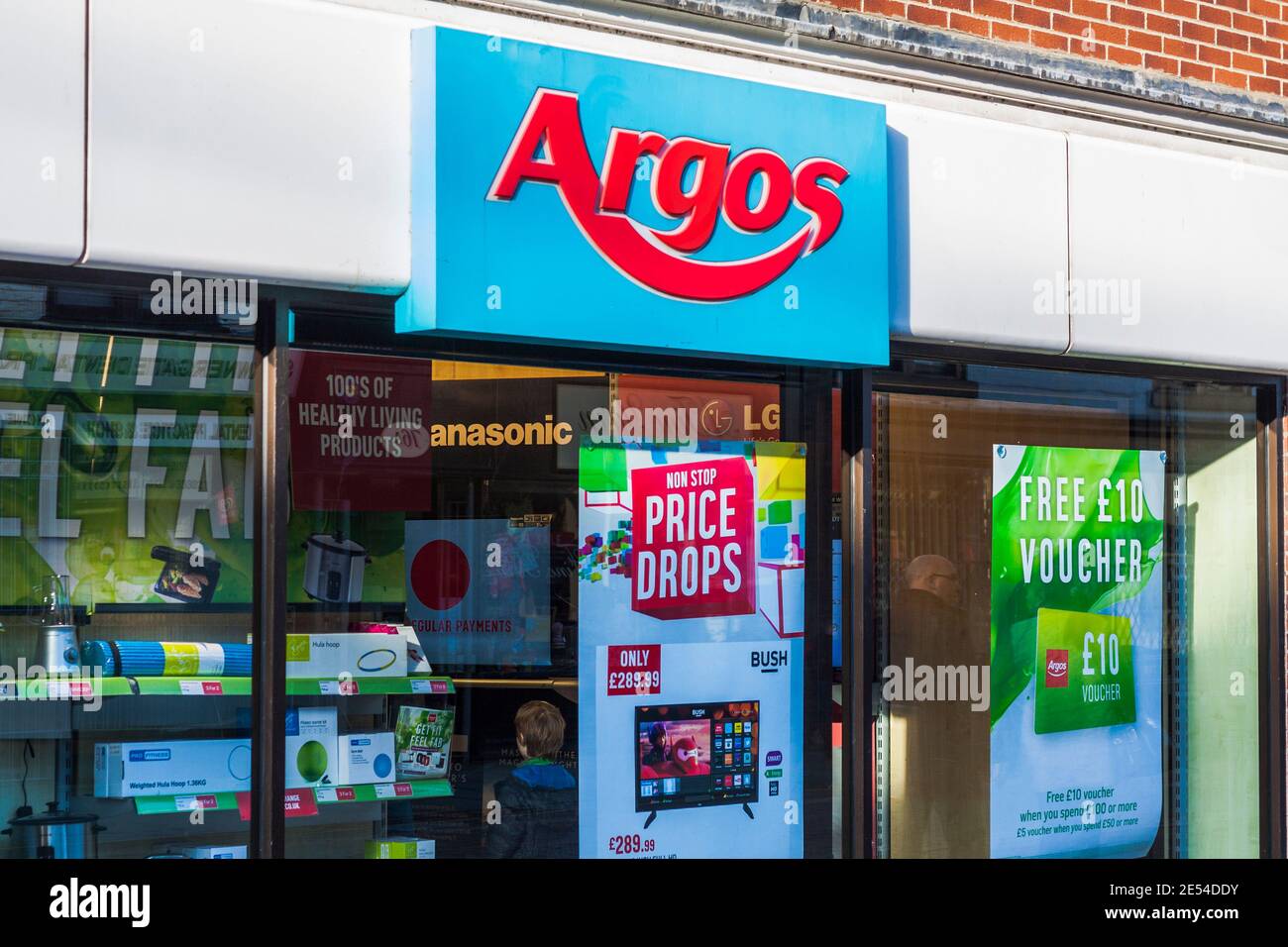 Front von argos store -Fotos und -Bildmaterial in hoher Auflösung – Alamy