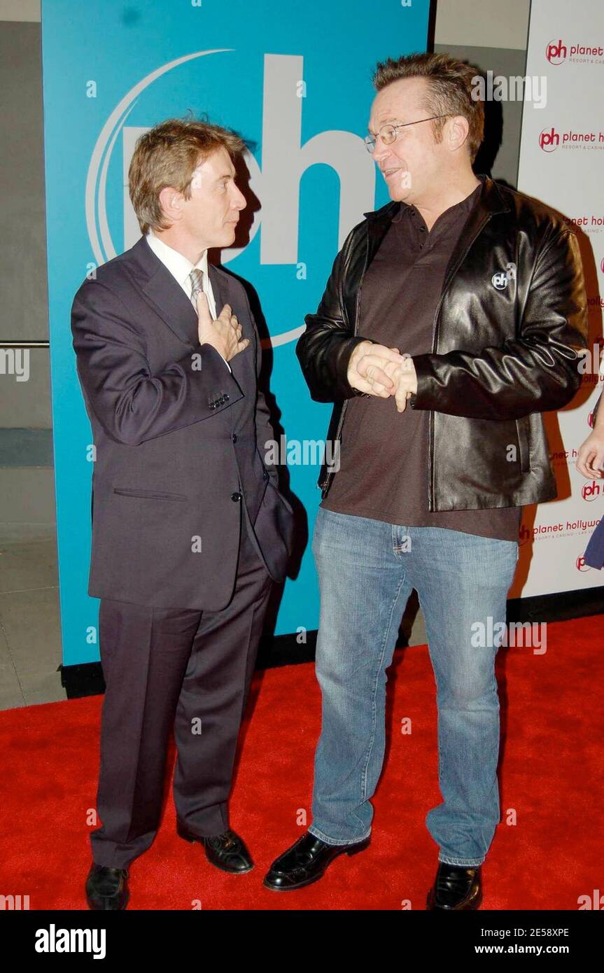 Bruce Willis, Sylvester Stallone, Demi Moore, Ashton Kutcher, Tom Jones ...