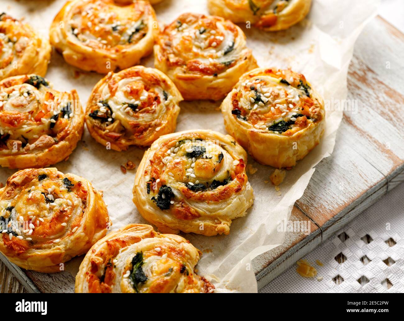 Puff pastry -Fotos und -Bildmaterial in hoher Auflösung – Alamy