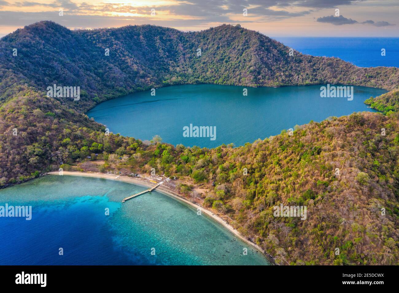 Satonda island -Fotos und -Bildmaterial in hoher Auflösung – Alamy