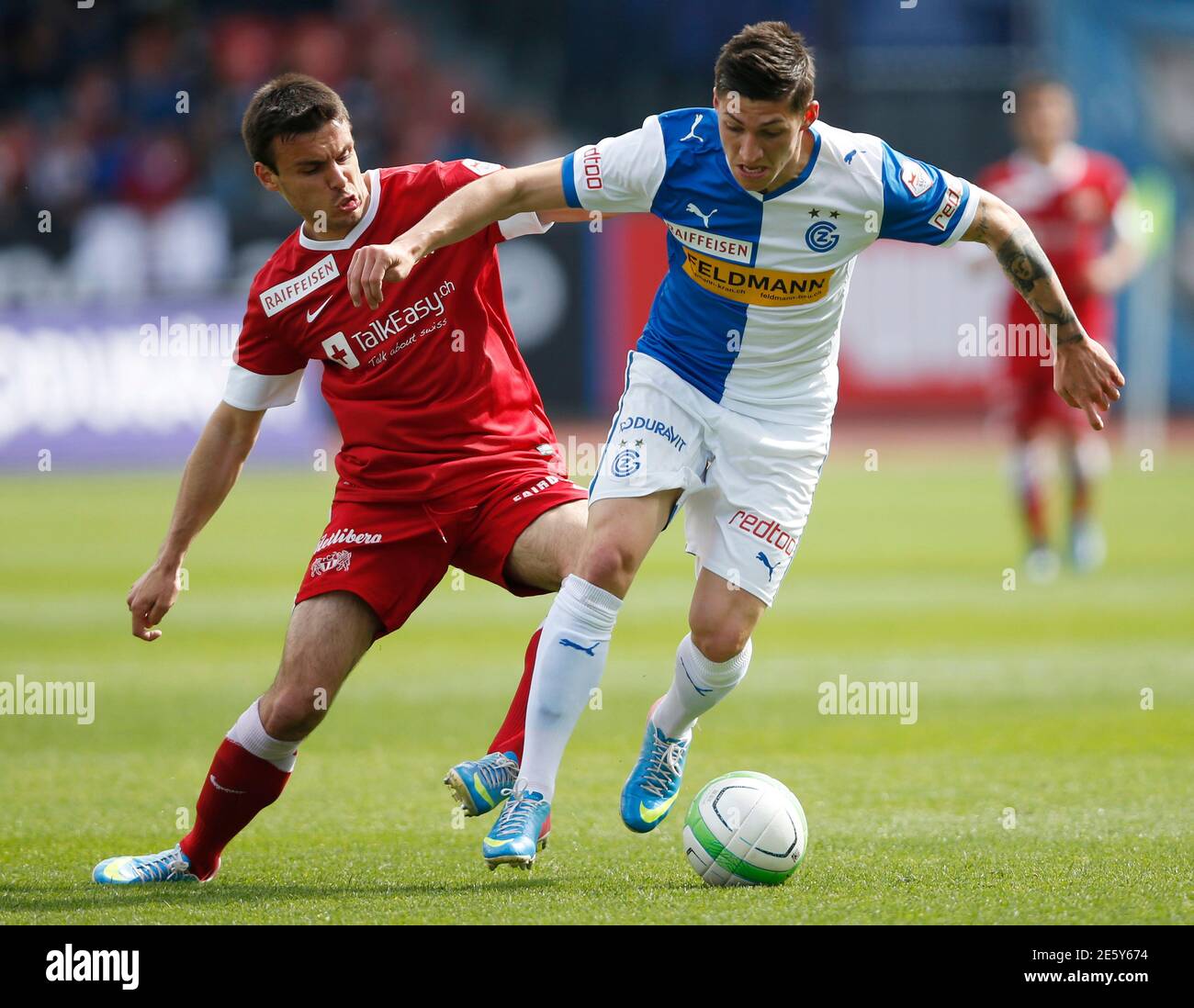 Grasshopper-Club (GC) Steven Zuber (R) Herausforderungen FC Zürich (FCZ ...