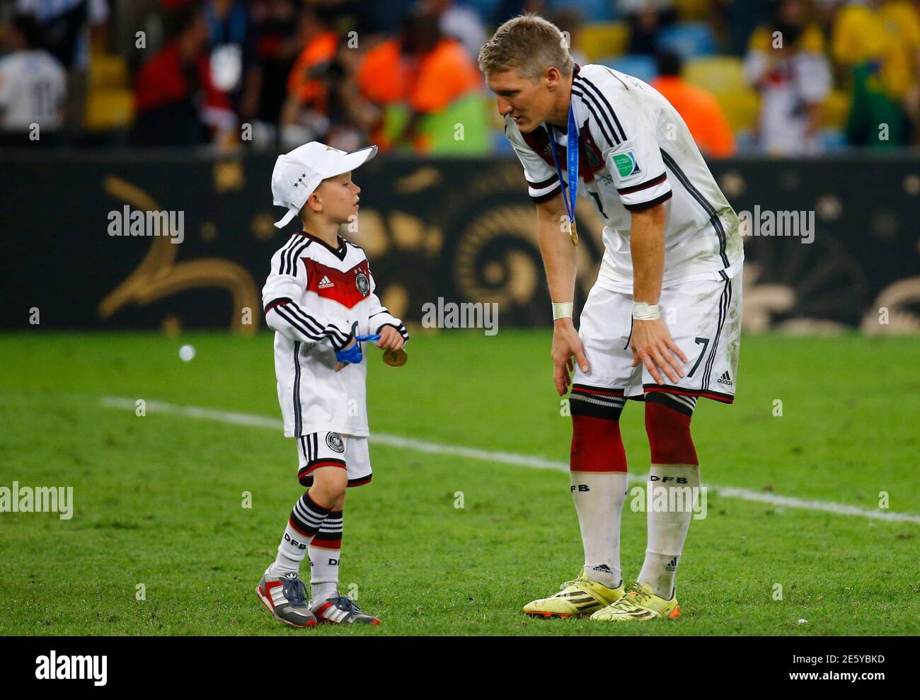 Lukas podolski and louis podolski -Fotos und -Bildmaterial in hoher ...