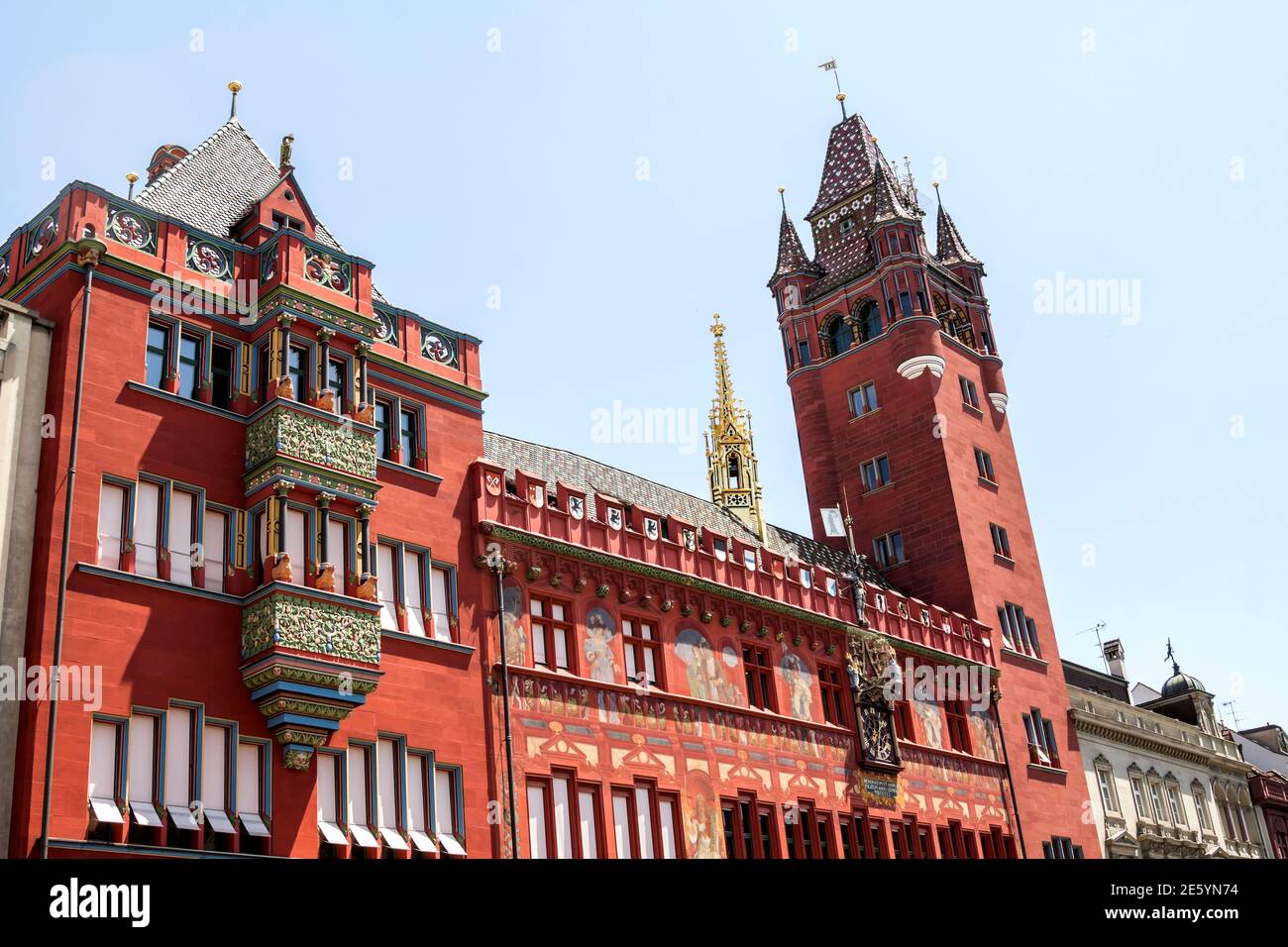 Rathaus, das Rathaus von Basel - Schweiz Stockfotografie - Alamy