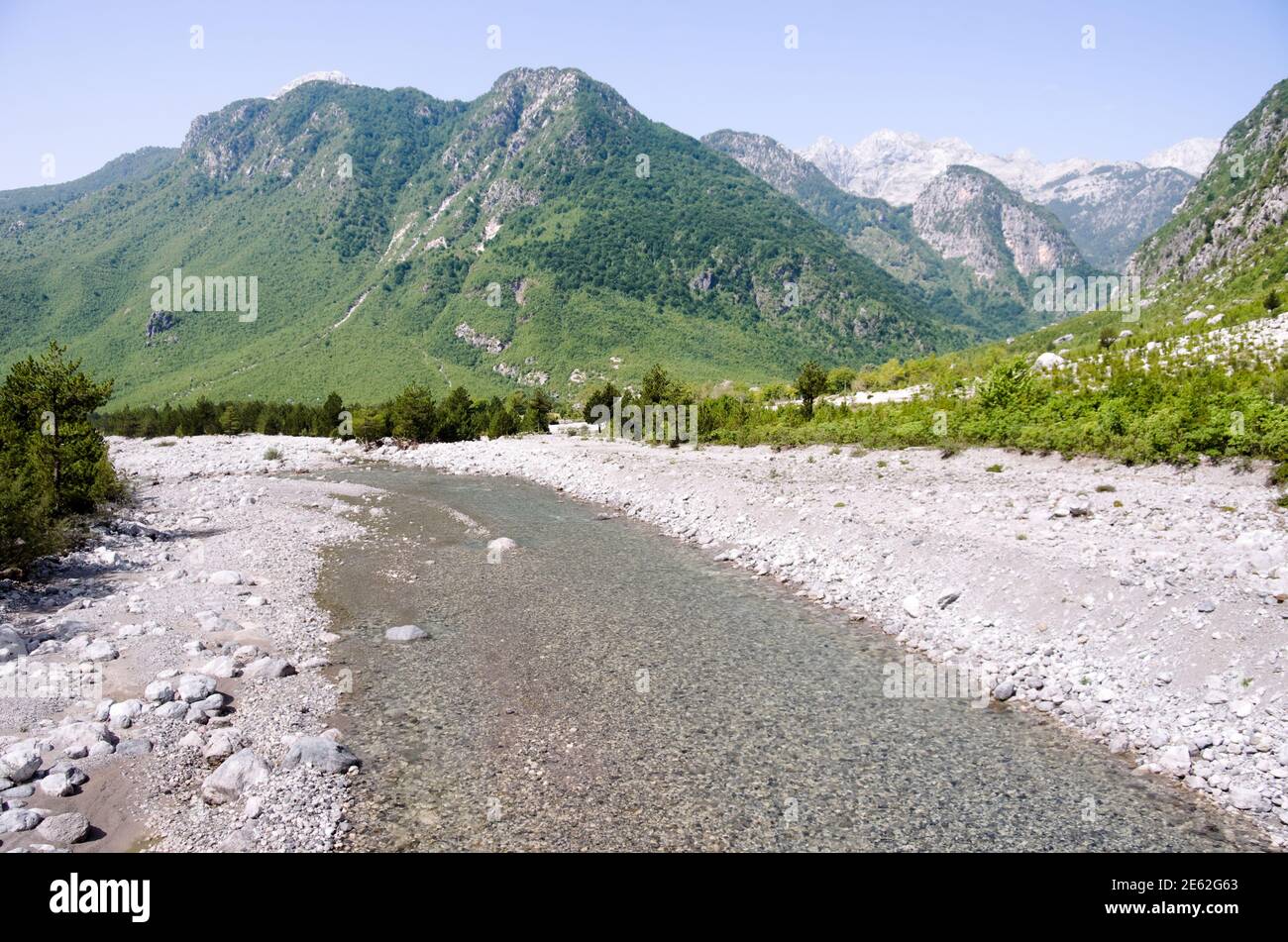 Theth fluss -Fotos und -Bildmaterial in hoher Auflösung – Alamy