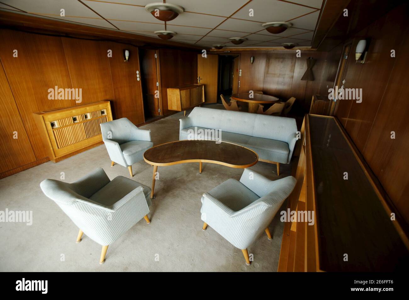 Elizabeth taylor richard burton yacht -Fotos und -Bildmaterial in hoher ...