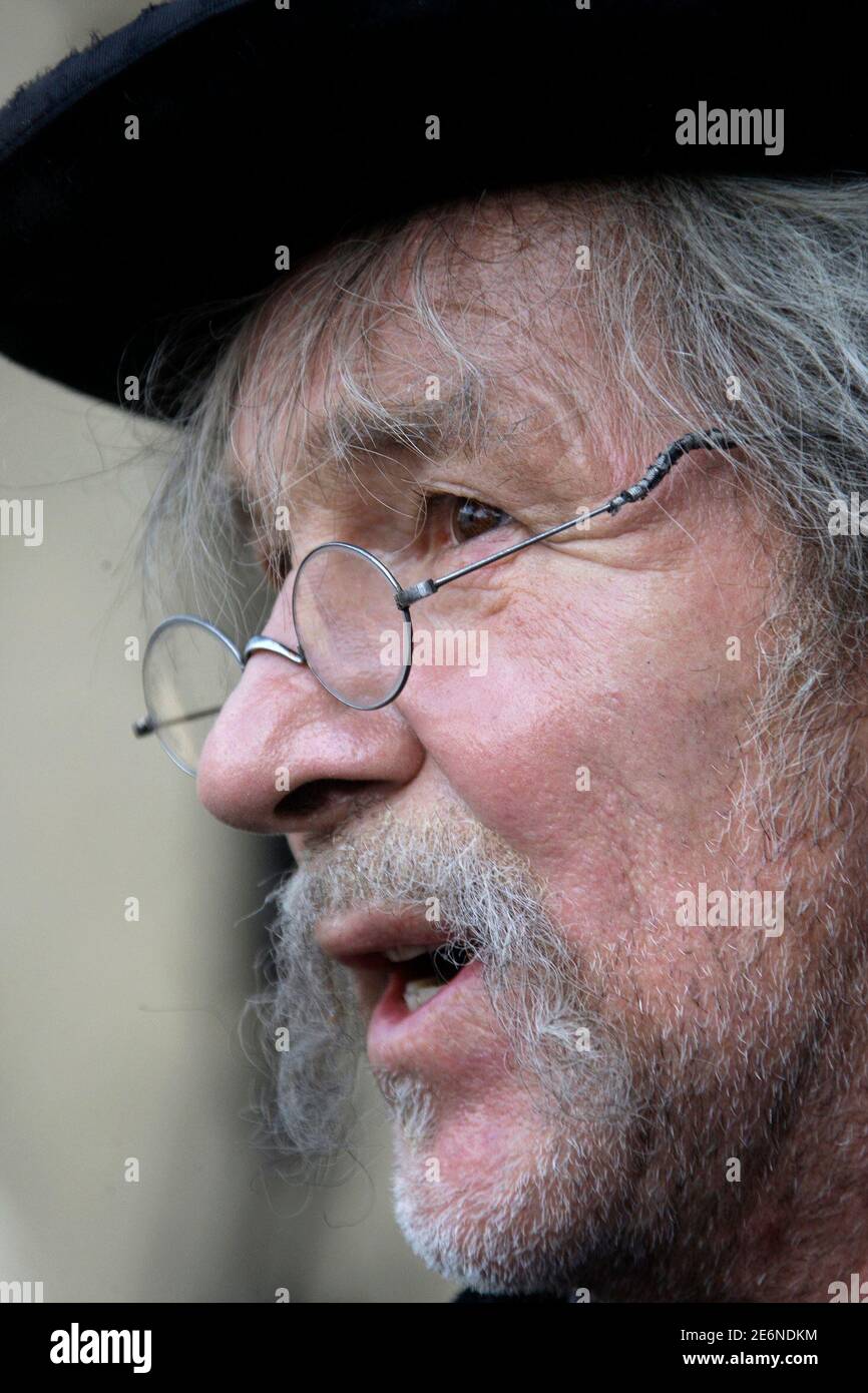 Goetz george -Fotos und -Bildmaterial in hoher Auflösung - Seite 3 - Alamy