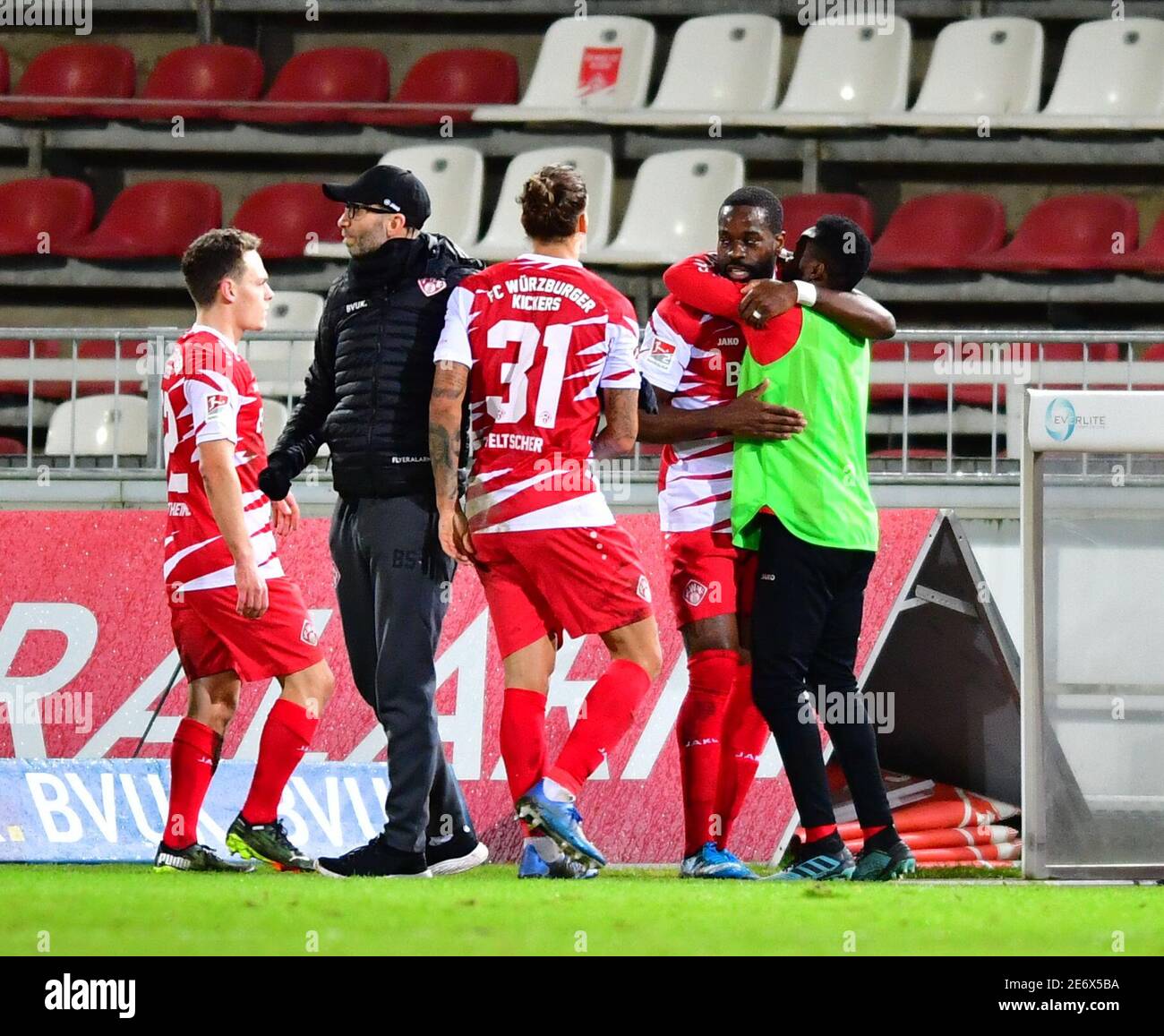 Ridge munsy fc wurzburger kicker -Fotos und -Bildmaterial in hoher Auflösung – Alamy