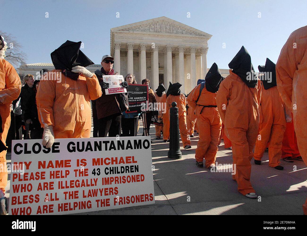 Amnesty international protest guantanamo -Fotos und -Bildmaterial in ...