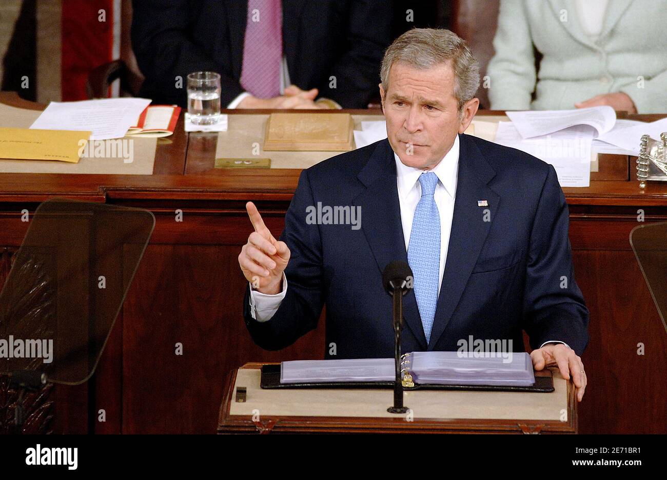 "US-Präsident George W. Bush spricht während seiner jährlichen Rede zur ...