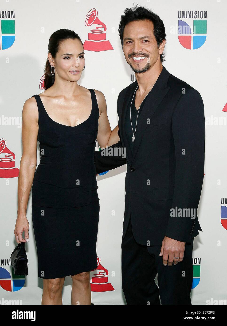 Talisa soto benjamin bratt -Fotos und -Bildmaterial in hoher Auflösung ...