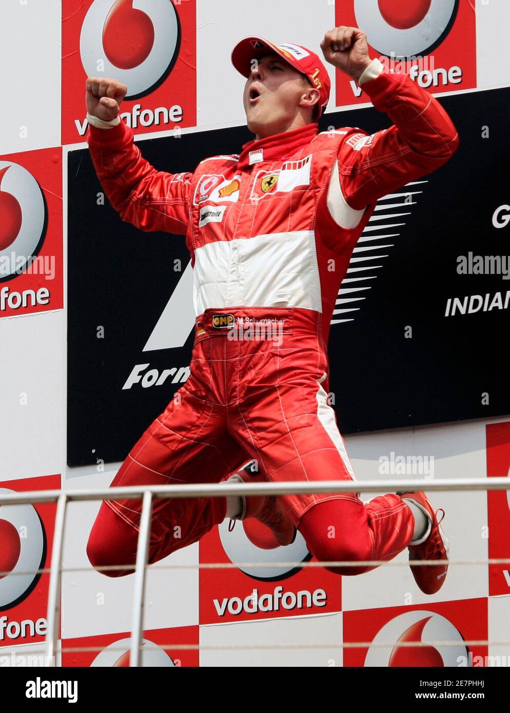 Michael schumacher podium indianapolis -Fotos und -Bildmaterial in ...