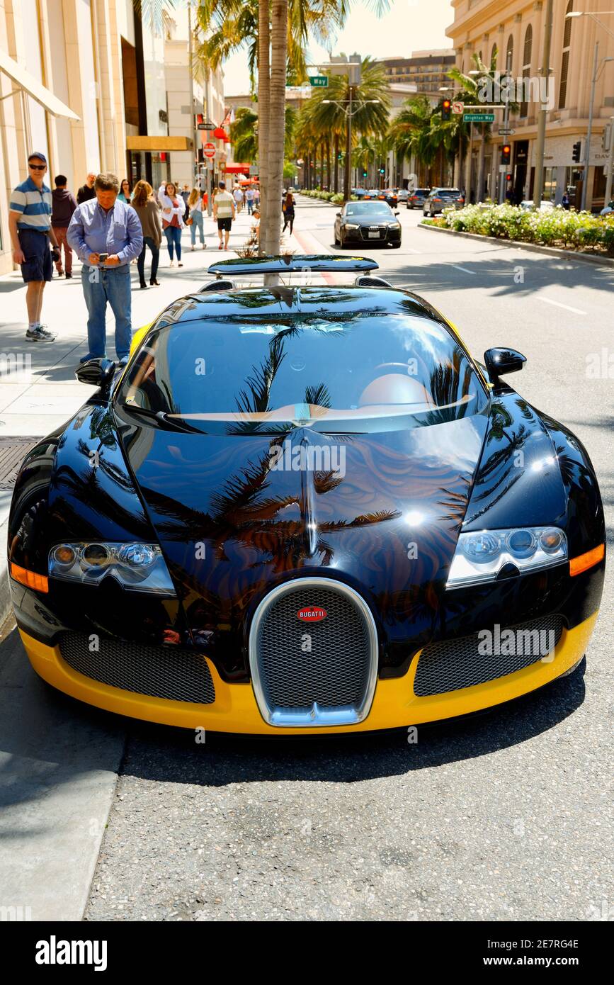Bugatti veyron im rodeo fahren Stockfotos und -bilder Kaufen - Alamy