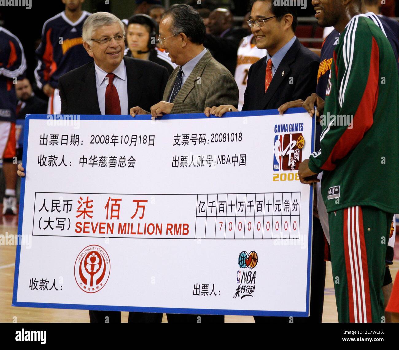 Fake cheque -Fotos und -Bildmaterial in hoher Auflösung – Alamy