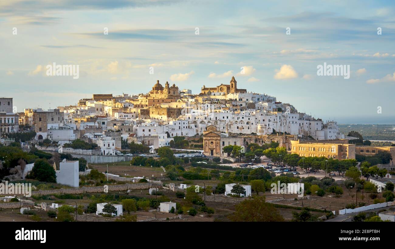 Provinz ostuni -Fotos und -Bildmaterial in hoher Auflösung – Alamy