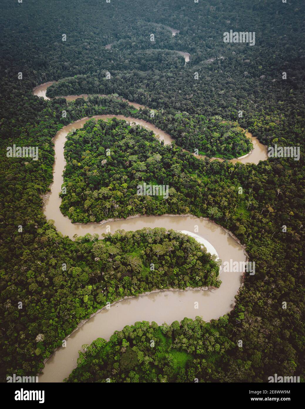 Amazonas river aerial -Fotos und -Bildmaterial in hoher Auflösung – Alamy