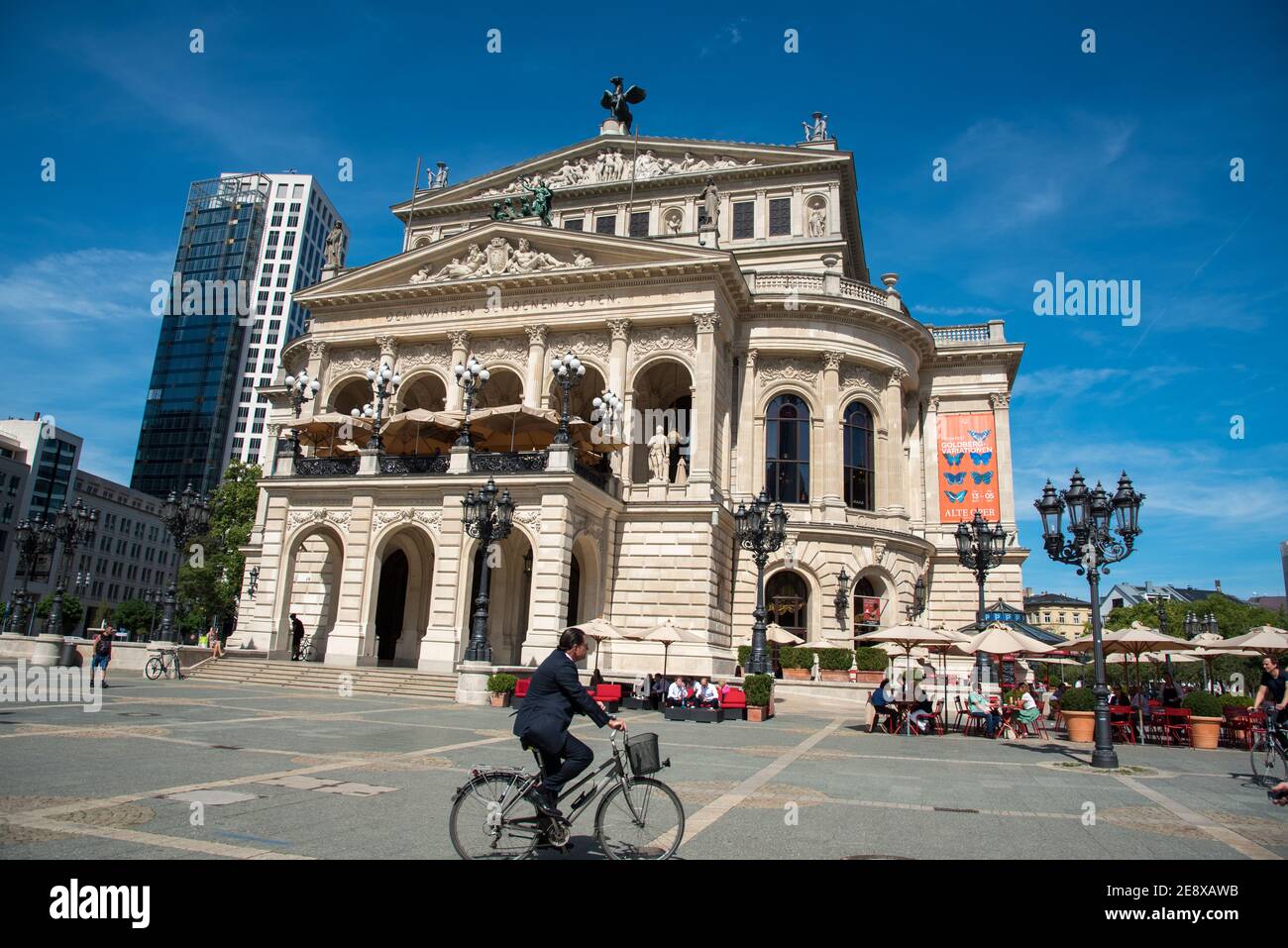 Frankfurter opernhaus -Fotos und -Bildmaterial in hoher Auflösung – Alamy