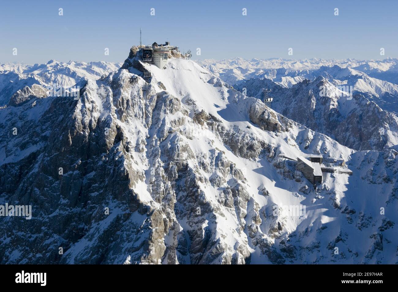 zugspitze, deutschland, 13. januar 2006, Flug über die zugspitze, mit ...