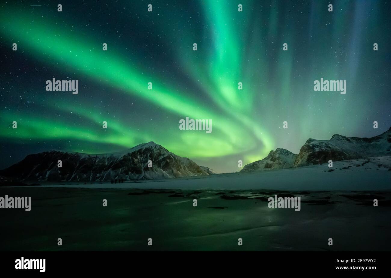 Nord norwegen sandstrand -Fotos und -Bildmaterial in hoher Auflösung ...