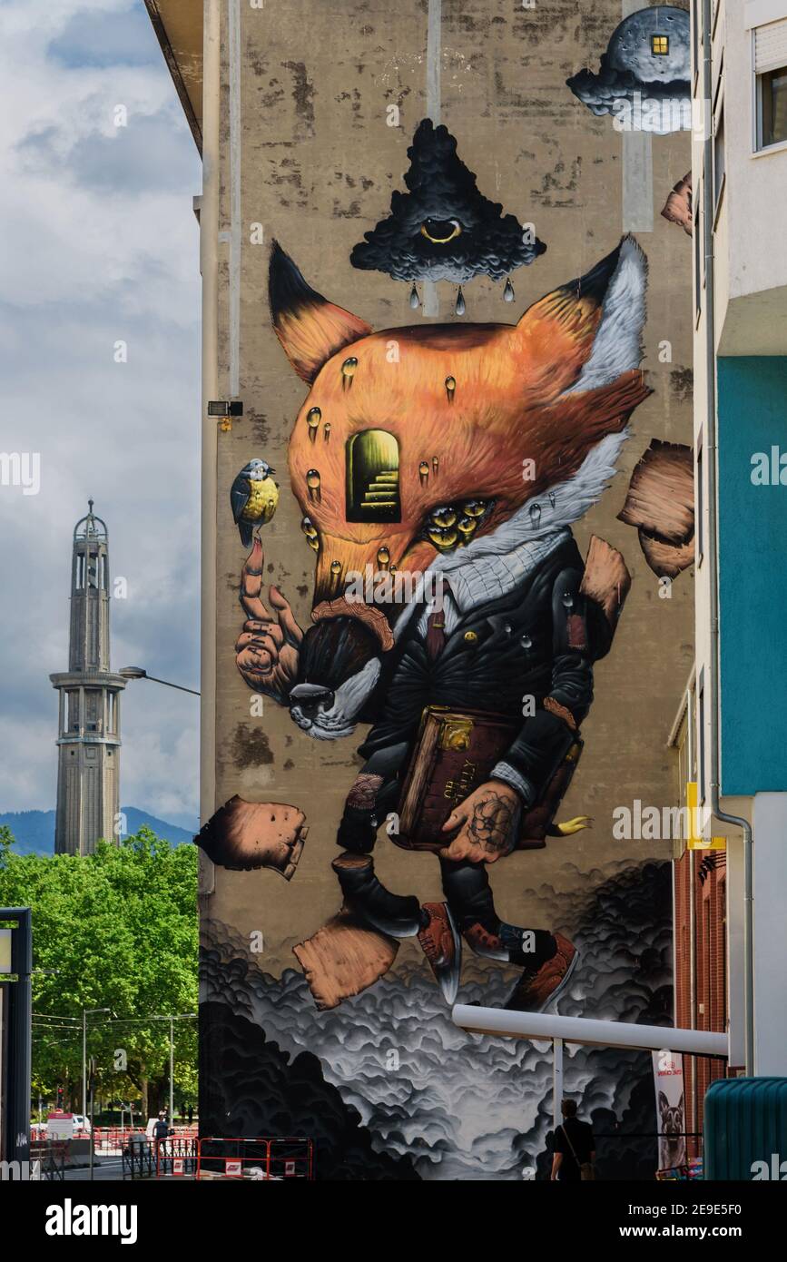 Fuchs graffiti -Fotos und -Bildmaterial in hoher Auflösung – Alamy