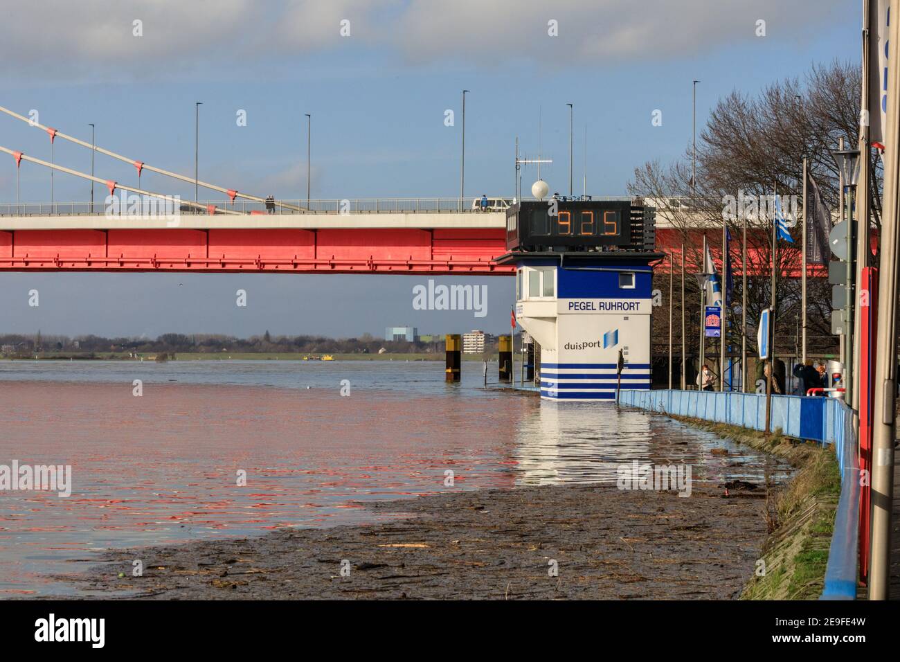 Ruhrort wasserstand -Fotos und -Bildmaterial in hoher Auflösung – Alamy