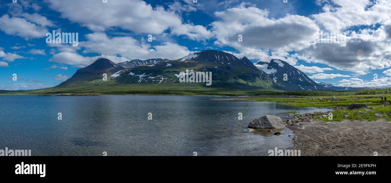 Berg akka -Fotos und -Bildmaterial in hoher Auflösung – Alamy